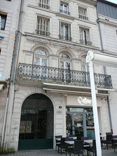 Appartement 1 pièce à Centre Ville, Niort, à louer