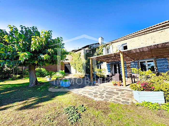 Maison à vendre - Carcassonne - 7 pièces - 5 chambres