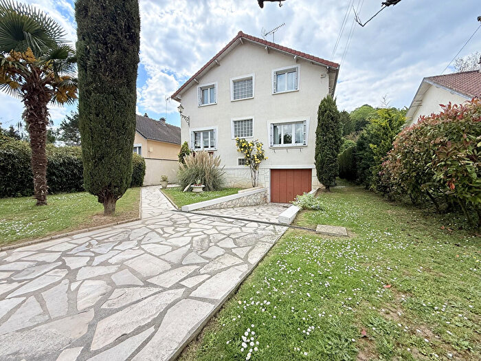 Maison à vendre - Luzarches - 7 pièces - 5 chambres