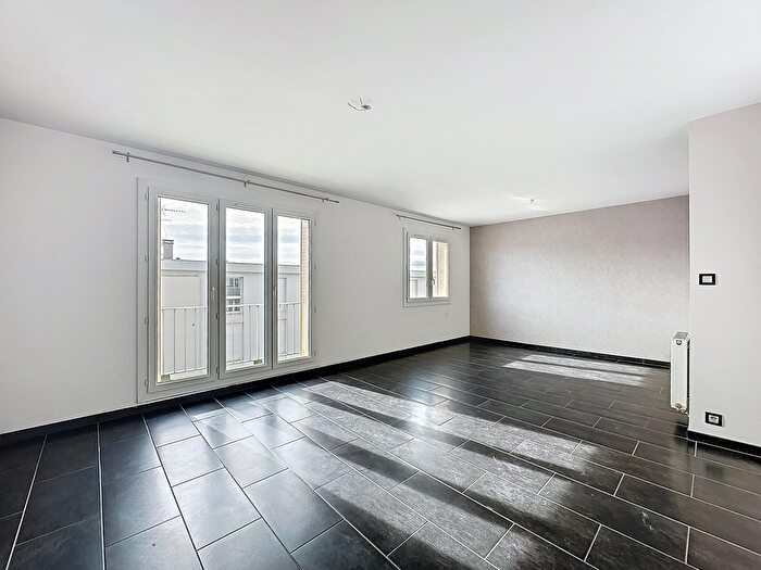 Appartement à louer - Valence, Grand Charran - 4 pièces - 2 chambres