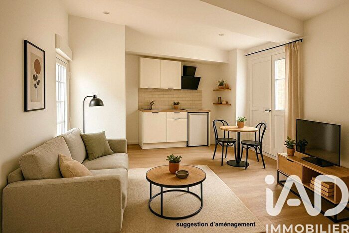 Villeneuve-lArchevêque : Appartement 2 pièces à louer