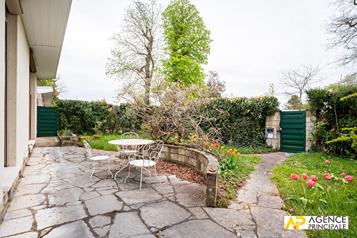 Maison 6 pièces à vendre à Maisons-Laffitte, Est