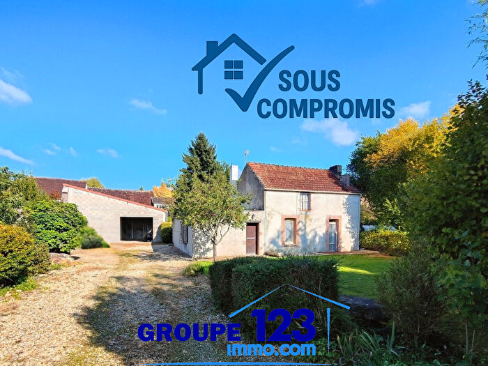 Maison à vendre - Bussy-en-Othe - 4 pièces - 2 chambres