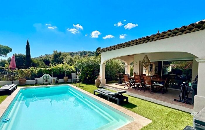 Maison à vendre - Cavalaire-sur-Mer, Castillane, Vivards, Roseraie, Rigaud, Cros de Mouton - 5 pièces - 4 chambres