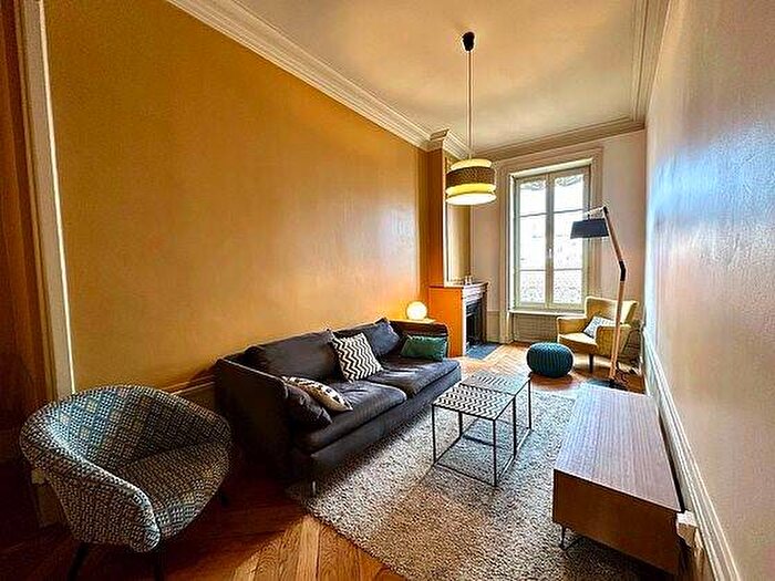 Appartement à louer - Ainay, Lyon ème arrondissement - 2 pièces - 1 chambre