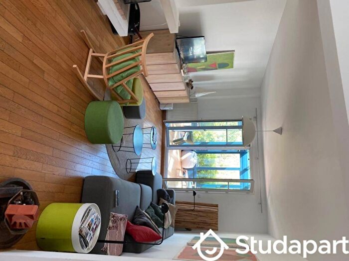 Mocquet, Joinville-le-Pont : Appartement 1 pièce à louer