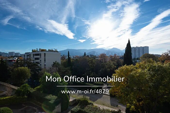 Appartement à vendre - Marseille e , Mazargues - 4 pièces - 3 chambres