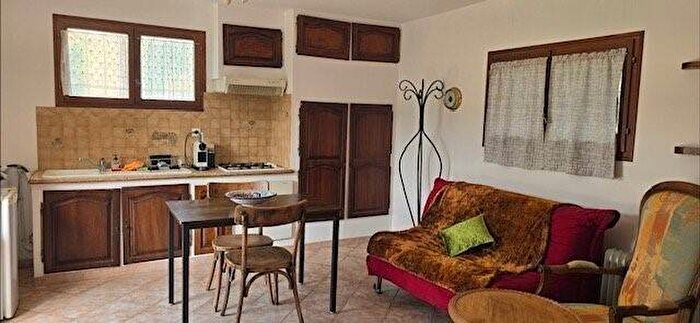 Appartement 1 pièce à louer - Cuges-les-Pins
