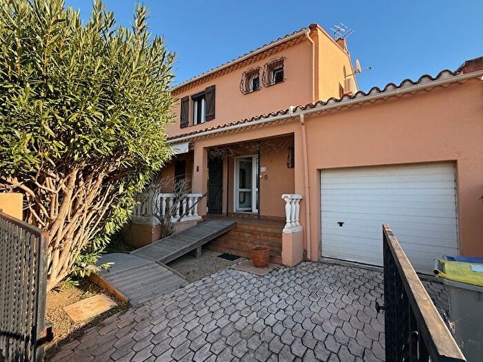 Maison à vendre - Saint-Cyprien, Village, Zone dActivité - 5 pièces - 3 chambres