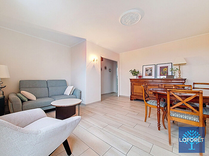 Appartement à vendre - Étampes, Saint-Martin, Saint-Gilles - 3 pièces - 2 chambres