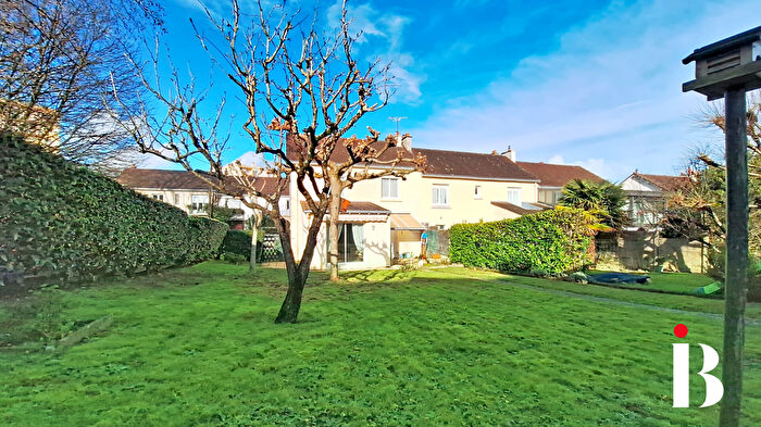 Maison à vendre - Saint-Herblain, Centre-ville - 5 pièces - 3 chambres