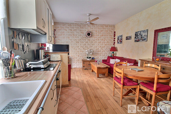 Appartement 4 pièces à La Garenne-Colombes, Centre Sud, à vendre