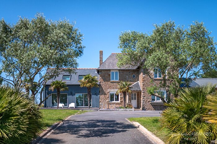 Maison 7 pièces à vendre à Saint-Méloir-des-Ondes