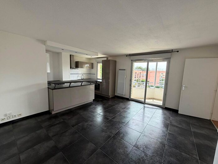 Toulouse, Pont des Demoiselles, Saint-Exupéry : Appartement 2 pièces à louer