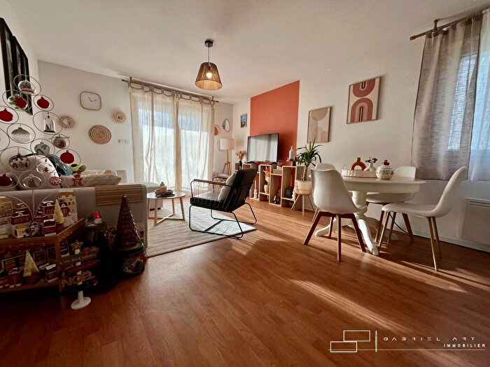 Auch, Faubourgs : Appartement 3 pièces à louer