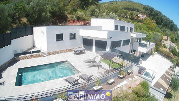 Cuers : Maison 4 pièces à louer
