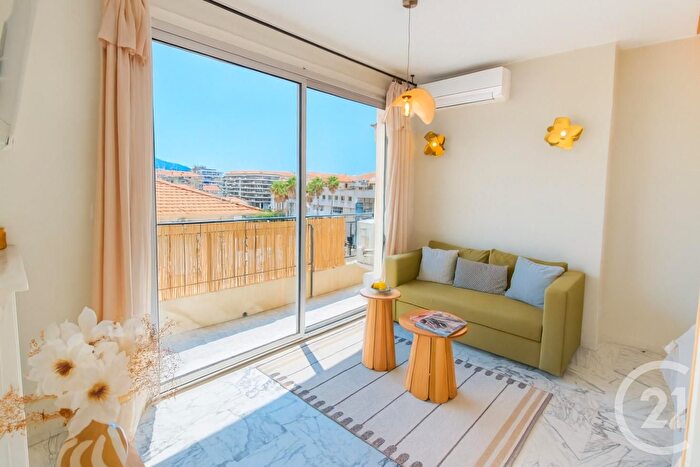 Appartement à vendre - Menton, Hôtel de Ville, Vieille Ville, Musée, Madone, Carnolès - 1 pièce