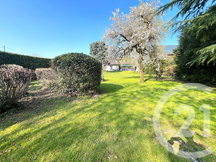 Maison à vendre - Pussay - 9 pièces - 6 chambres