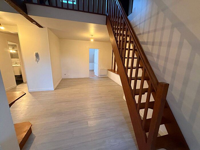 Centre Ville, Vendôme : Appartement 3 pièces à louer