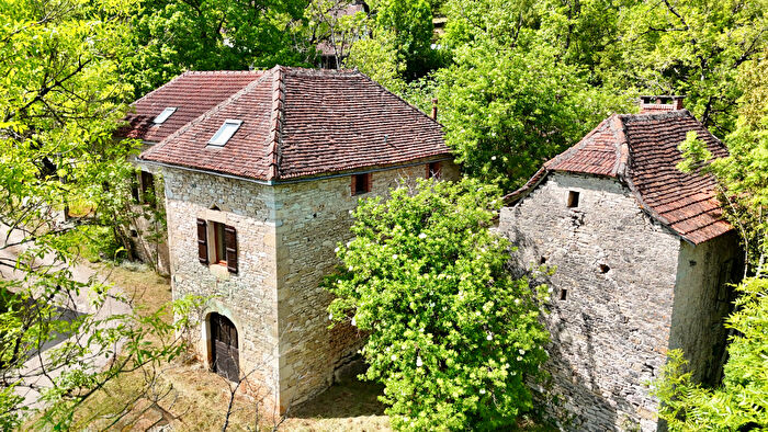 Maison 5 pièces à Larroque-Toirac, à vendre