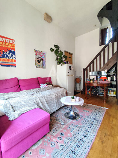 Appartement à louer - Dijon, Centre-ville - 3 pièces - 1 chambre