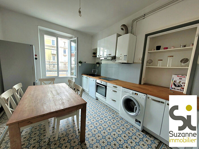 Appartement à louer - Grenoble, Berriat - 2 pièces - 1 chambre