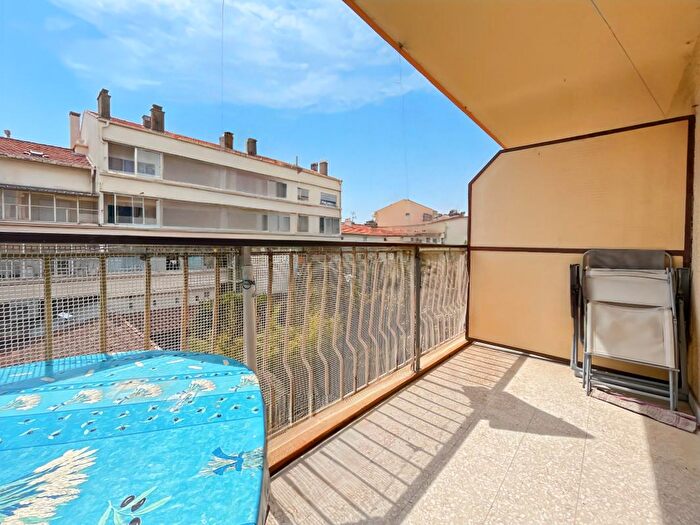 Appartement à vendre - Fréjus, Fréjus Plage - 2 pièces - 1 chambre