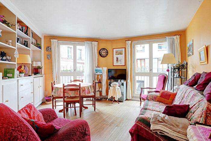 Appartement à vendre - Paris e , Porte de Clignancourt, Porte Montmartre, Moskowa - 2 pièces - 1 chambre