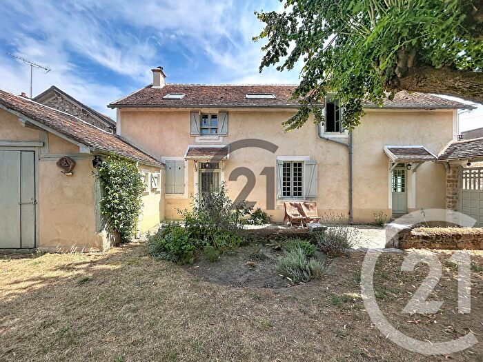 Samois-sur-Seine : Maison 6 pièces à vendre