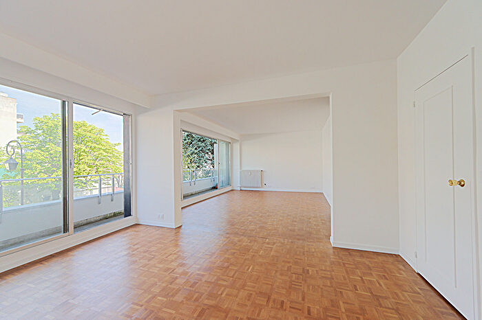 Appartement à vendre - Saint-Cloud, Fouilleuse, Val dOr - 3 pièces - 1 chambre