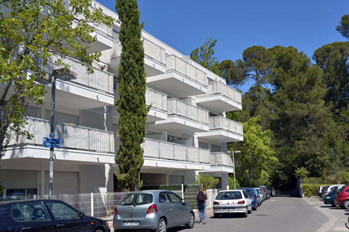 Appartement à louer - Montpellier, Hôpitaux, Facultés - 1 pièce