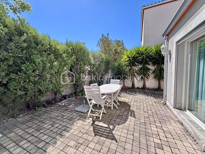 Maison à vendre - Agde, La Ville - 4 pièces - 3 chambres