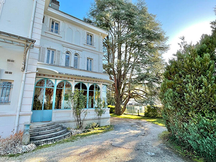 Appartement à vendre - La Tour-du-Pin - 4 pièces - 3 chambres