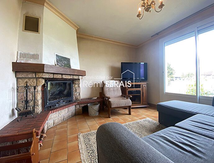 Saint-Ouen-de-Mimbré : Maison 5 pièces à vendre