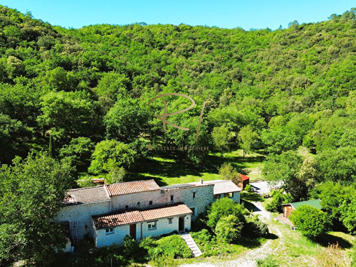 Maison 7 pièces à vendre à Rivières