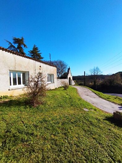 Maison à louer - Les Lèves-et-Thoumeyragues - 4 pièces - 2 chambres