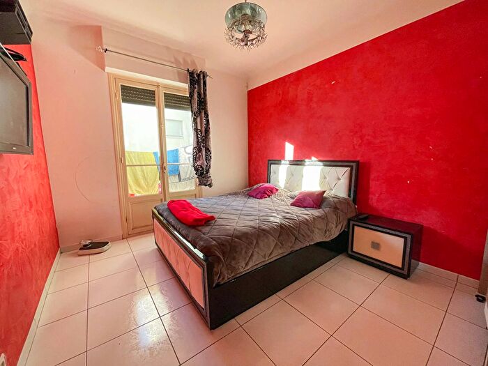 Appartement à vendre - Nice, Saint-Roch - 3 pièces