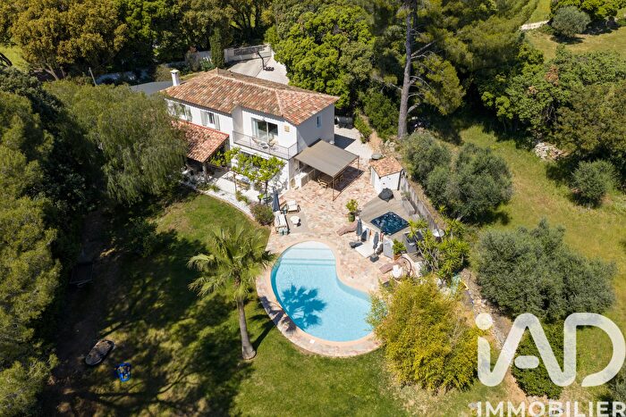 Maison 7 pièces à vendre à Sanary-sur-Mer, Pierredon, Boucène, La Piole, Le Lançon, La Bernarde
