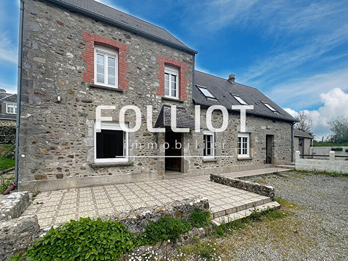 Maison à vendre - Heugueville-sur-Sienne - 6 pièces - 4 chambres