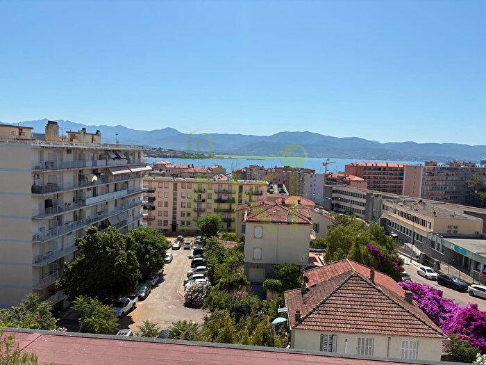 Appartement 4 pièces à vendre à Ajaccio, Loretto