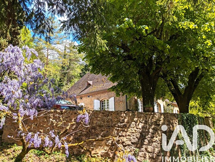 Maison à vendre - Le Bugue - 6 pièces - 5 chambres