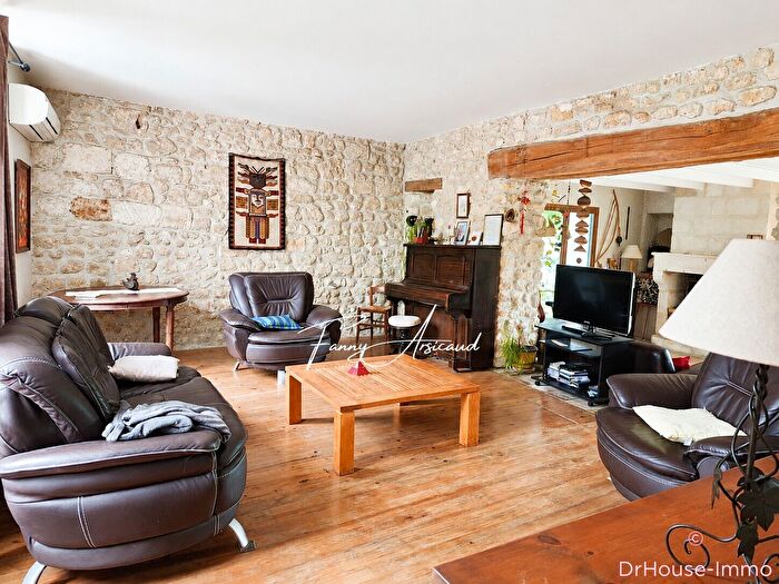 Maison 10 pièces à vendre - Pont-l'Abbé-d'Arnoult