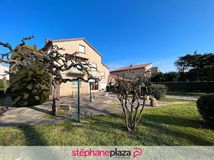 Maison à vendre - Bagnols-sur-Cèze, Bosquet - 9 pièces - 4 chambres