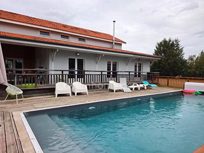 Le Fleix : Maison 6 pièces à vendre