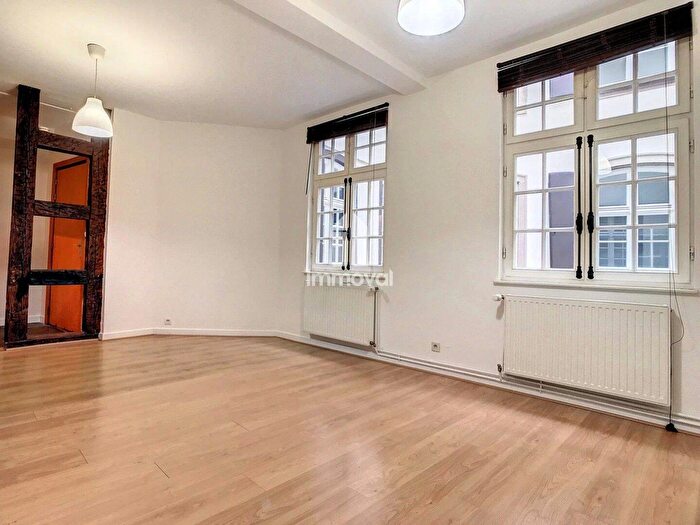 Appartement 2 pièces à Neudorf Ouest Centre, Strasbourg, à louer