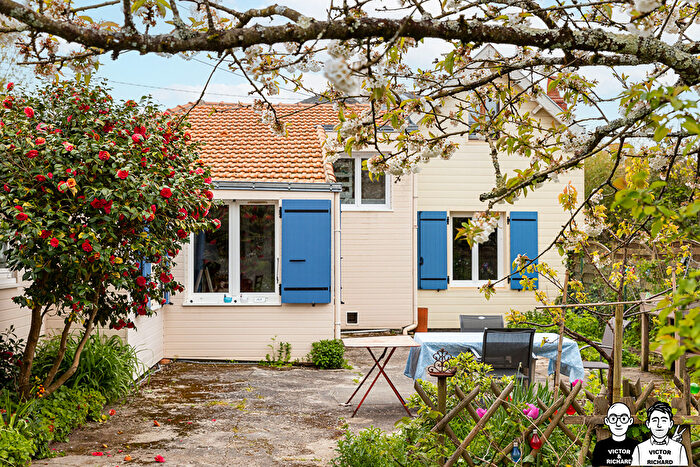 Nantes, Eraudière, La Marrière, Rond-point de Paris : Maison 6 pièces à vendre