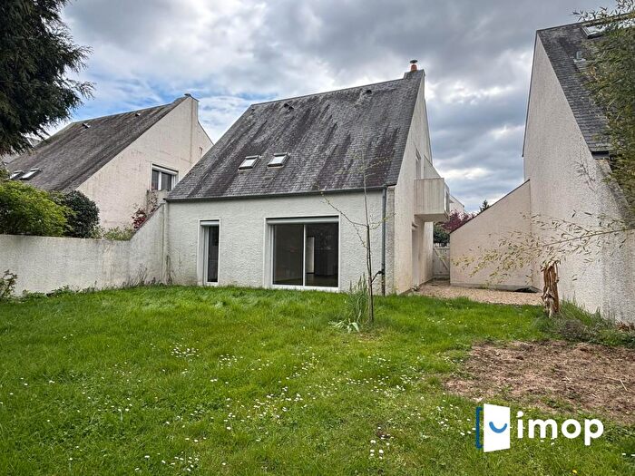 Maison à vendre - Olivet, Val-Couasnon - 5 pièces - 3 chambres