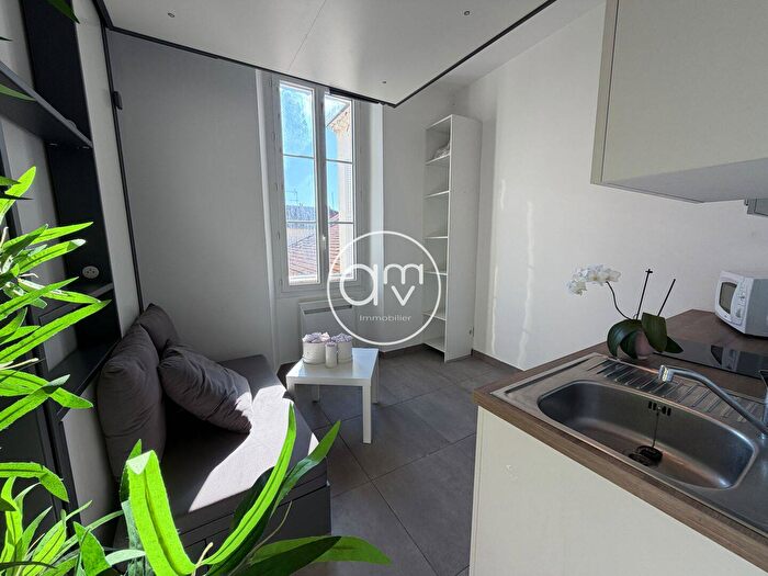 Hyères - Appartement 1 pièce à louer