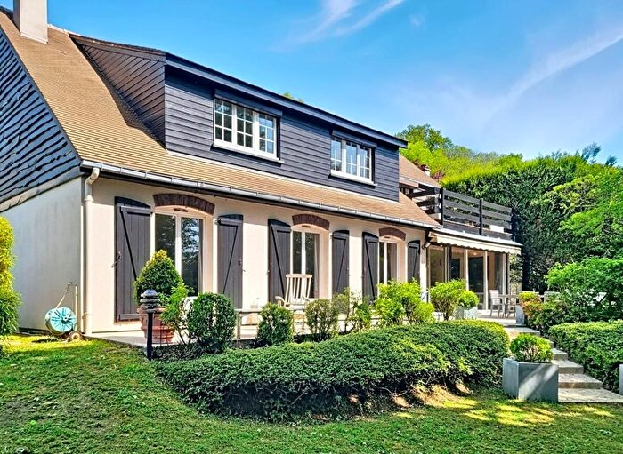 Maison 8 pièces à vendre - Orgeval