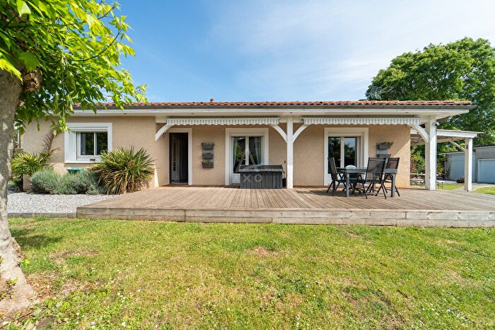 Maison 6 pièces à Labastide-dArmagnac, à vendre